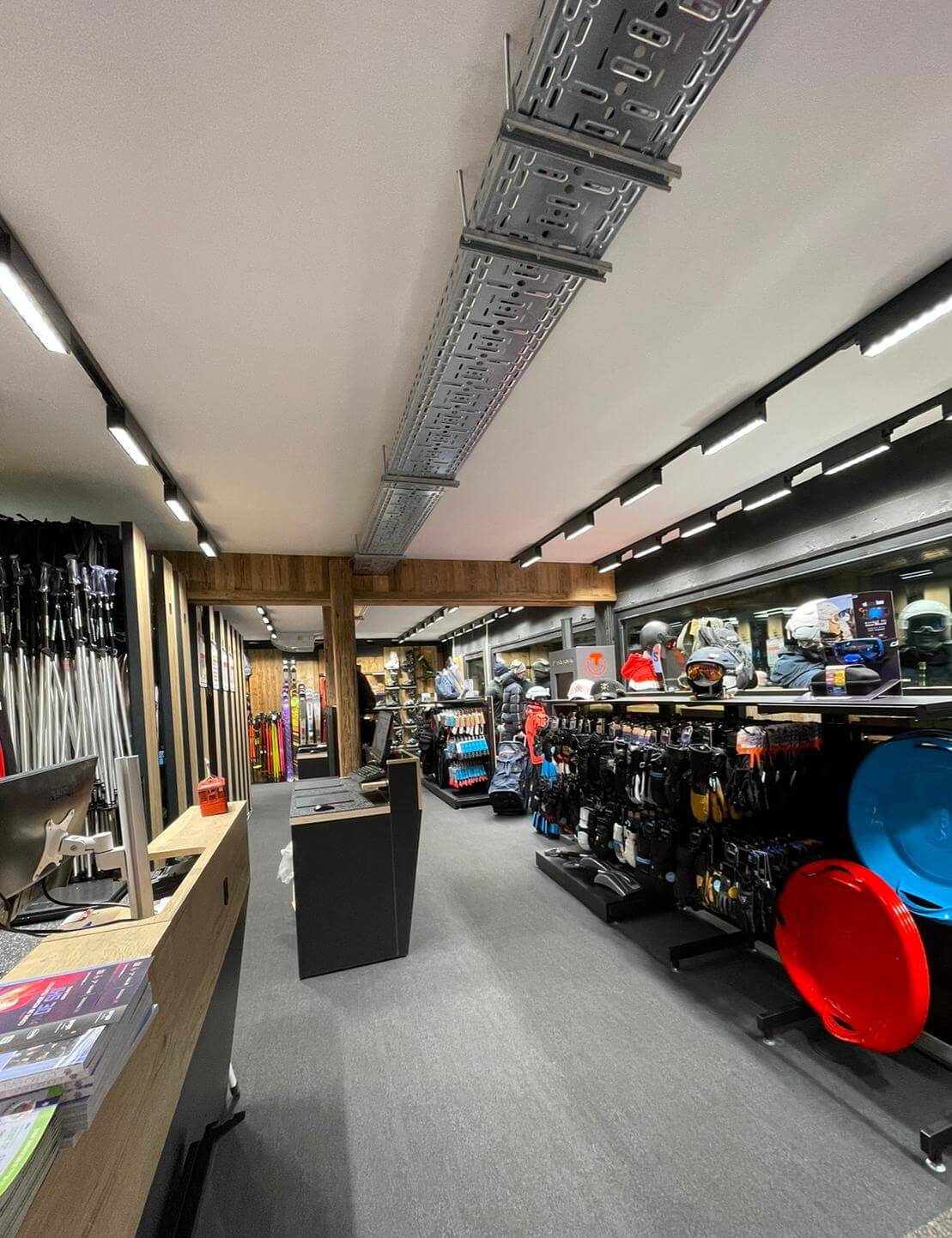 Magasin location de ski à COURCHEVEL - Le Praz