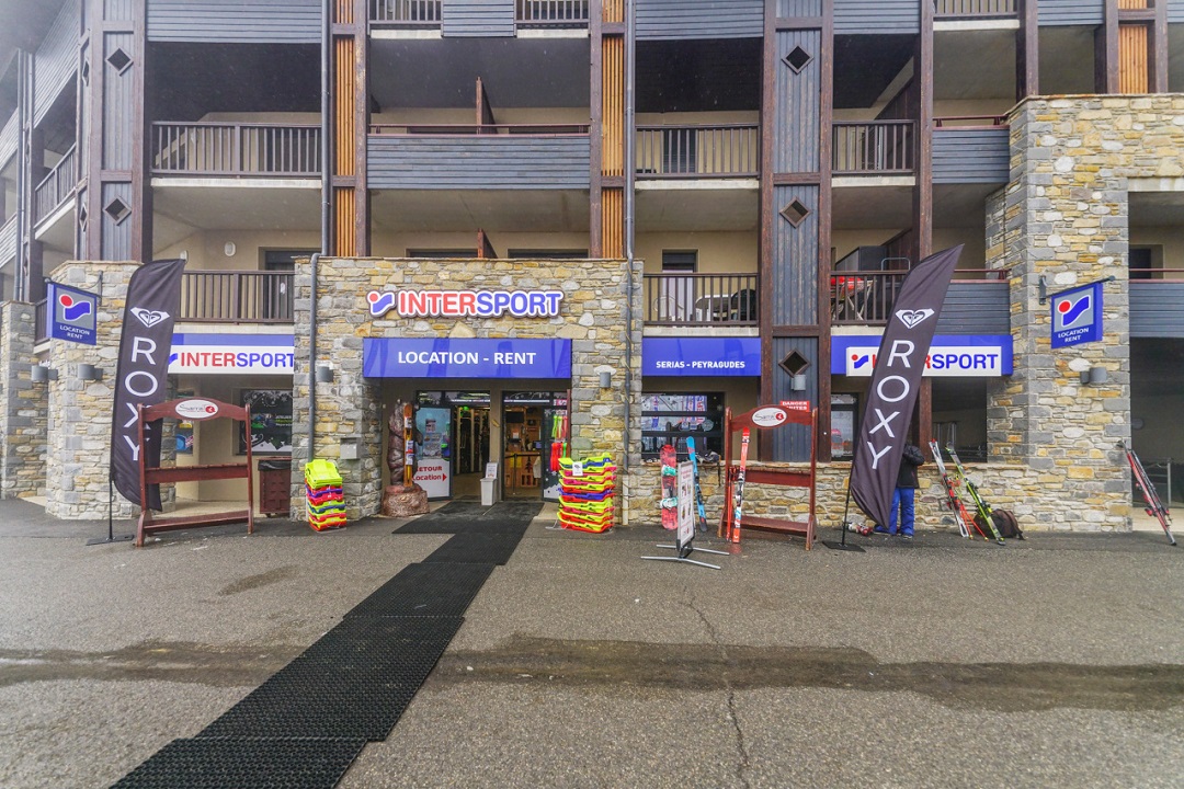 Magasin location de ski à GERM - PEYRAGUDES - Serias